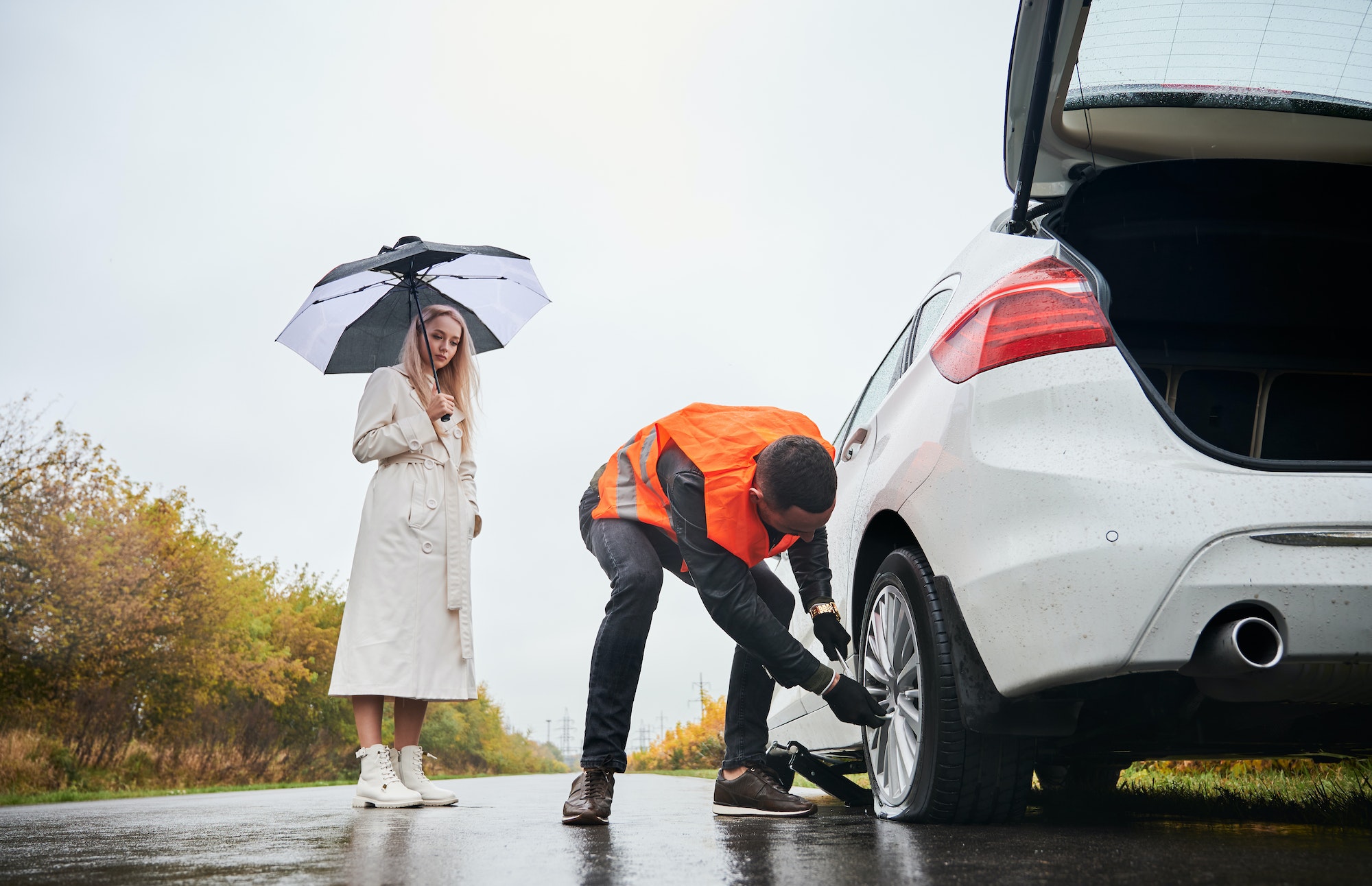 Roadside Assistance: Ensuring Peace of Mind on the Road | Gearhead ...